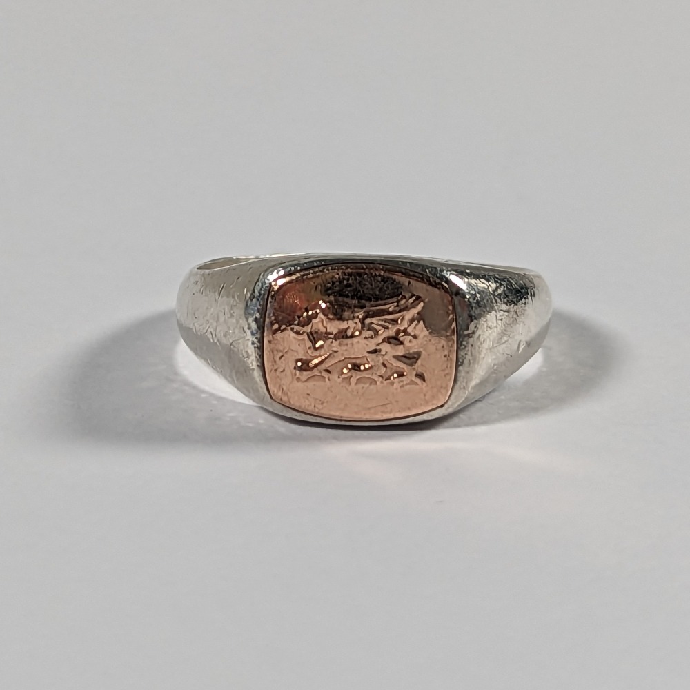 Clogau Silver & 9ct Gold Welsh Dragon Signet Ring Size L - Own4Less